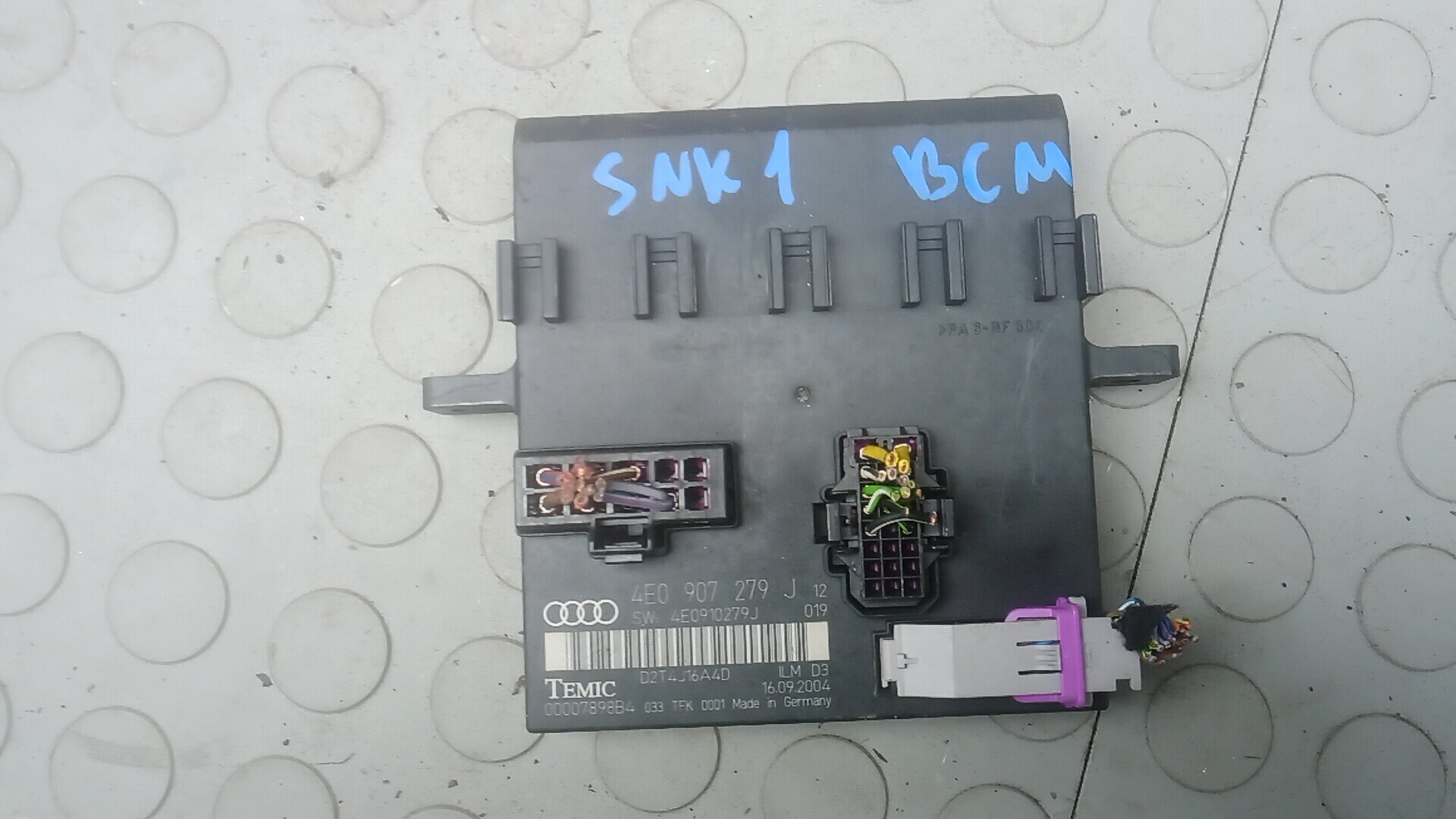 Блок бортовой сети (блок управления BCM) AUDI A8 D3, Номер 4e0907279j