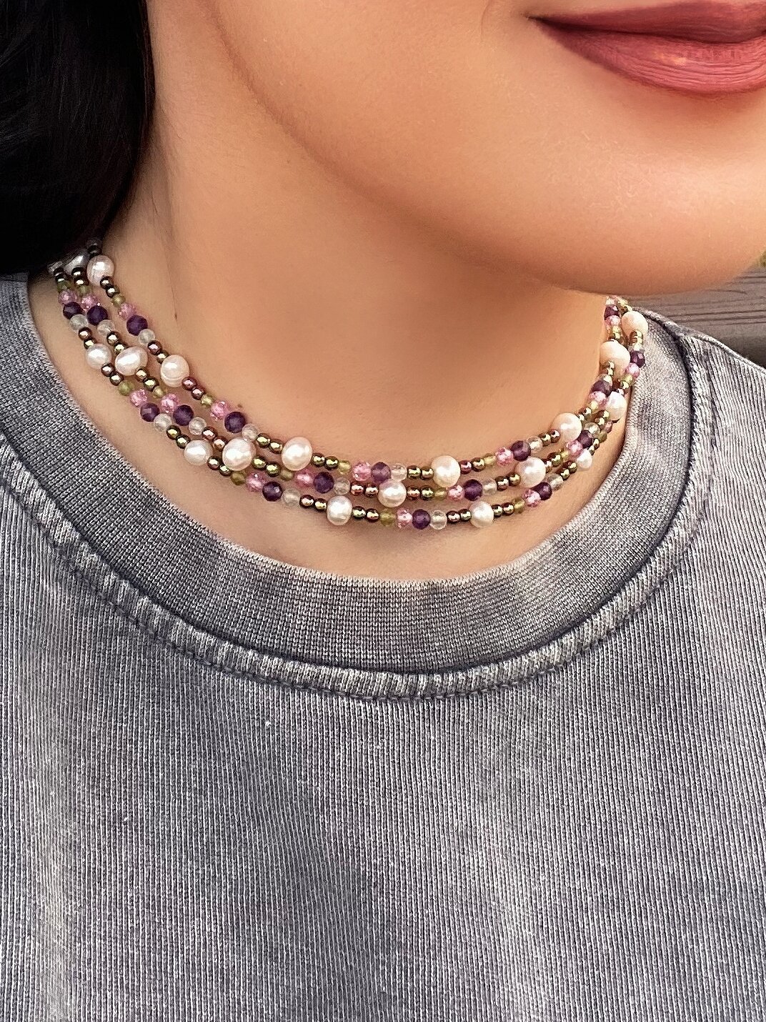 Чокер, жемчуг культивированный, циркон, гематит, топаз, хризолит, аметист