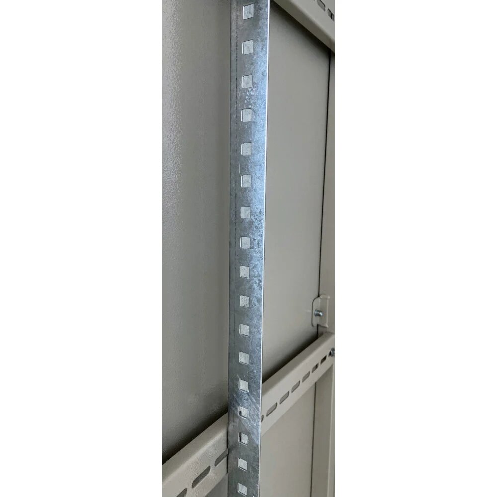 Профиль вертикальный Dekraft 1800x36x36 ПВ-01 31210DEK стальной профиль с порошковым покрытием, винтовое крепление