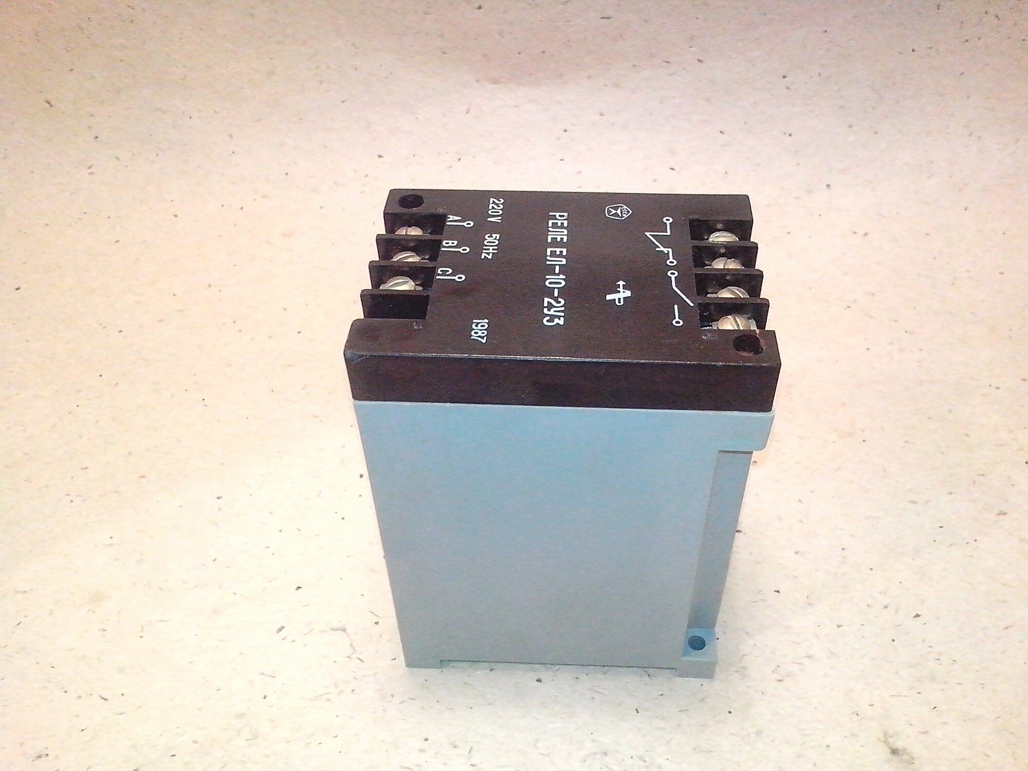 Реле контроля фаз ЕЛ-10 (100В)