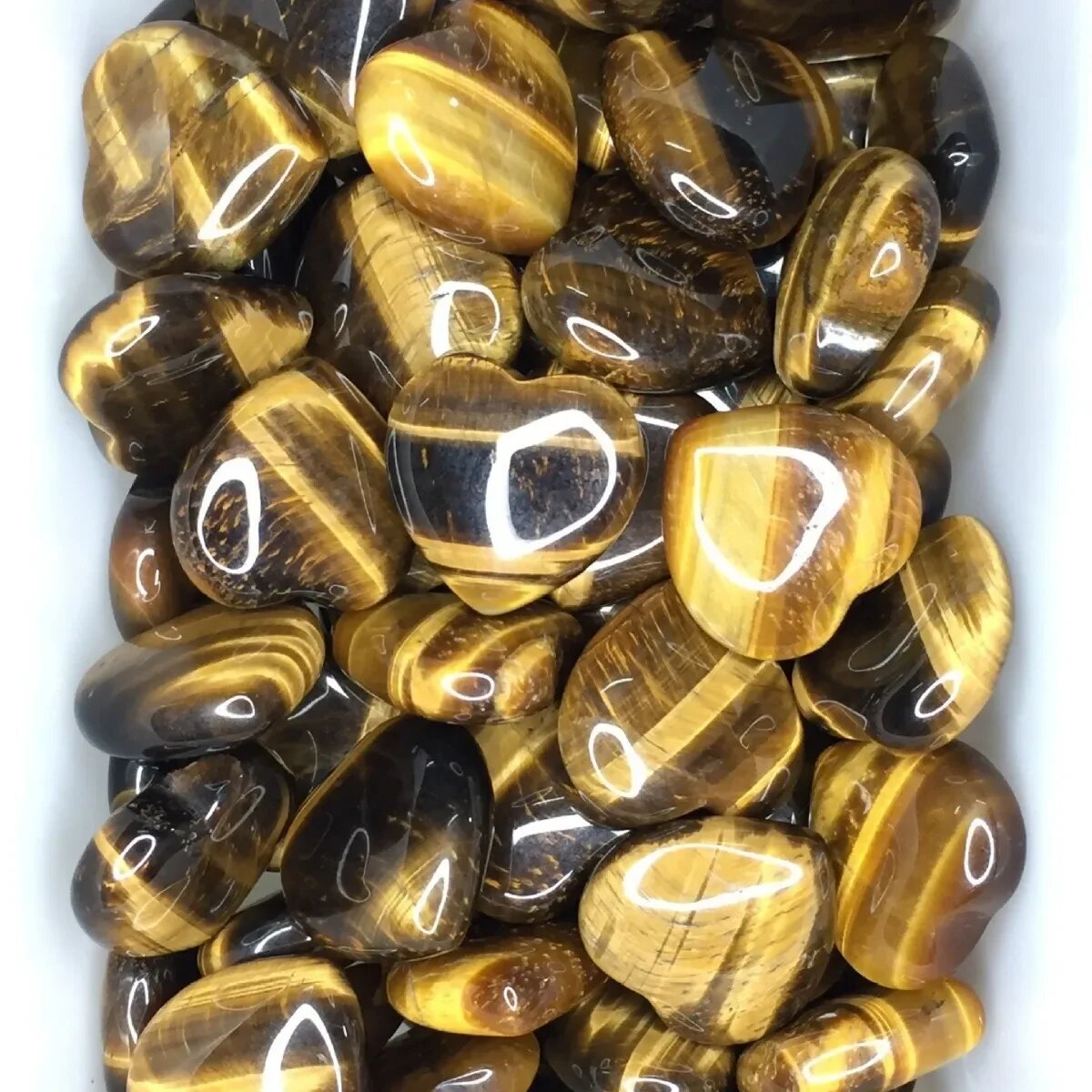 Натуральные аметистовые камни в форме сердца 30 pcs, Tigers Eye