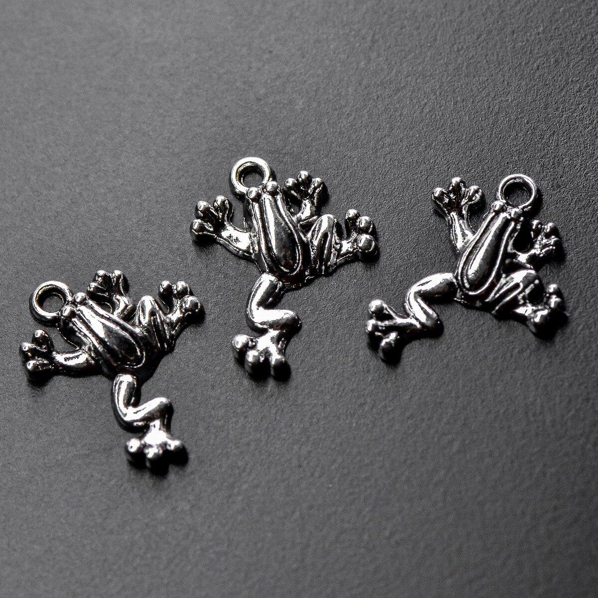 Кулон Подвеска металлическая лягушка 15 шт. для рукоделия / браслета / сережек, цвет античное серебро, 21.5x17 мм