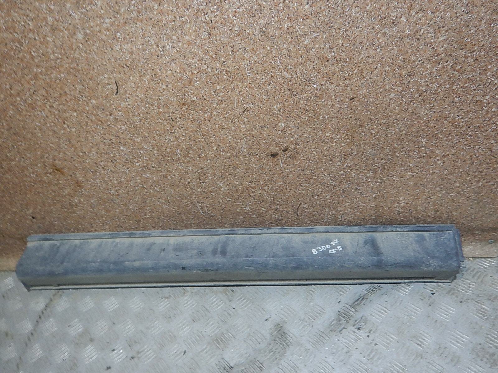 Б/У Молдинг двери передней правой, Mazda (Мазда)-CX-5 (17-) MAZDA CX-5 (17-) Царапины. 464617 MAZDA арт. KB7W51RA0B