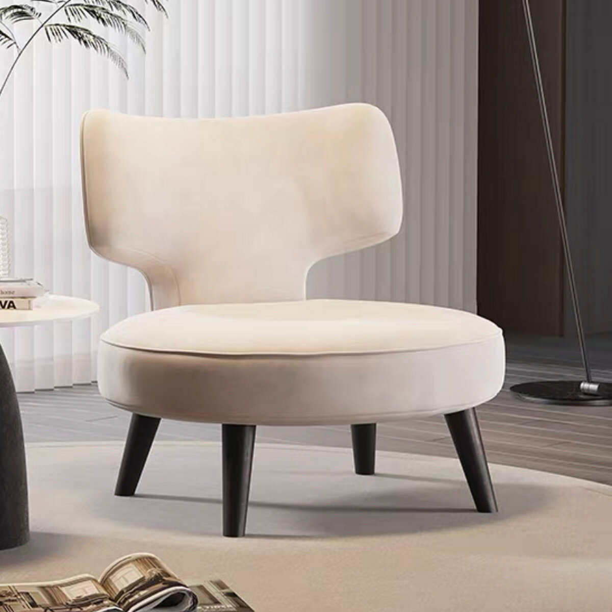 Кресло для отдыха Aidar в стиле Ваби Саби (кресло цвет молочный)