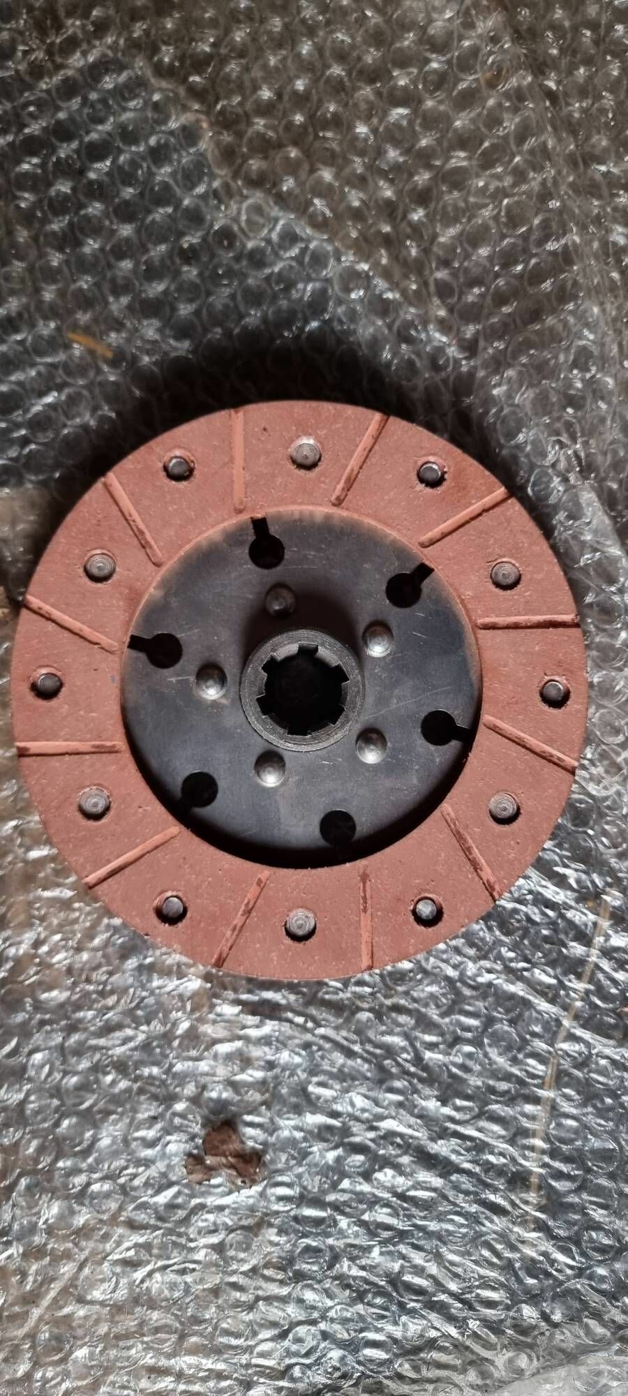 Диск сцепления для мини-трактора КМЗ-012 с двигателем В2ч 1 штука, диаметр 20 см