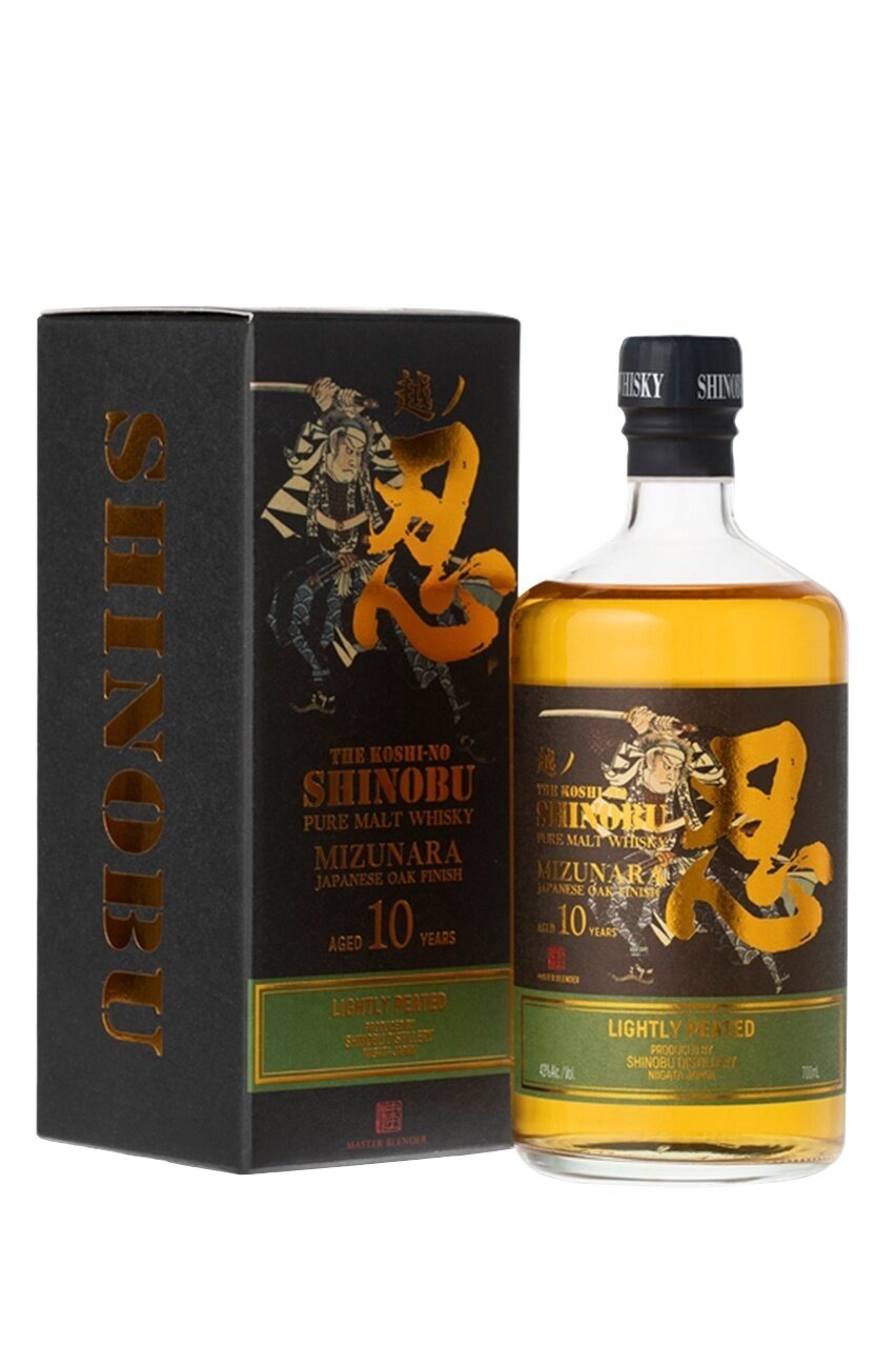 Виски Шинобу Лайтли Питед 10 лет, в подарочной упаковке, 0.7л