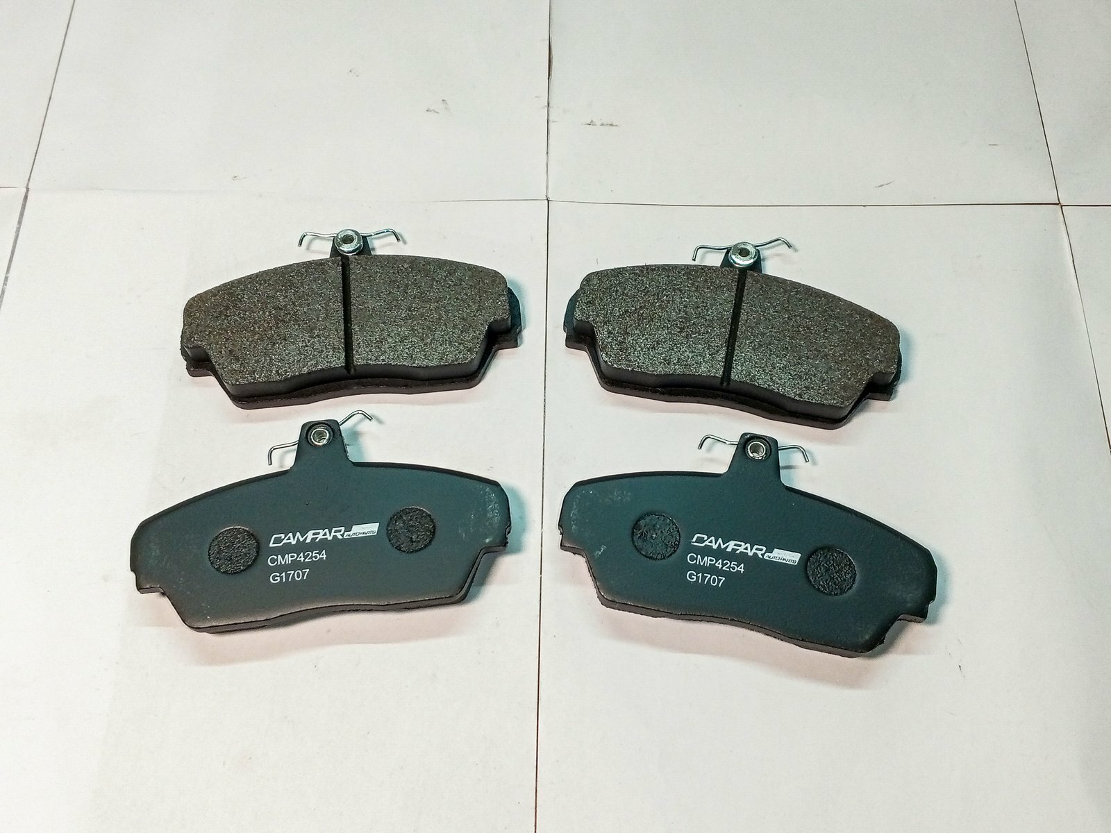 Колодка тормозная ГАЗ 3302, 3110, 2217 передняя (к-т 4 шт)