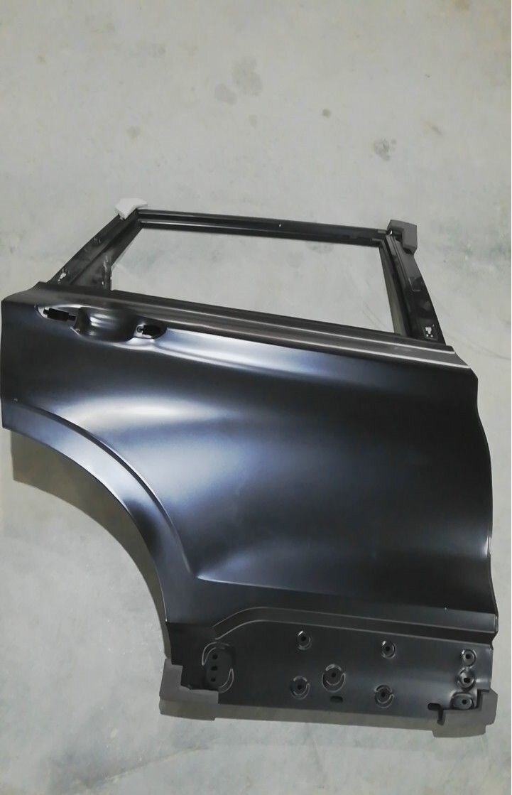 Дверь задняя правая Geely Coolray [1.5 12V 7AMT внедорожник] 5081040200C15