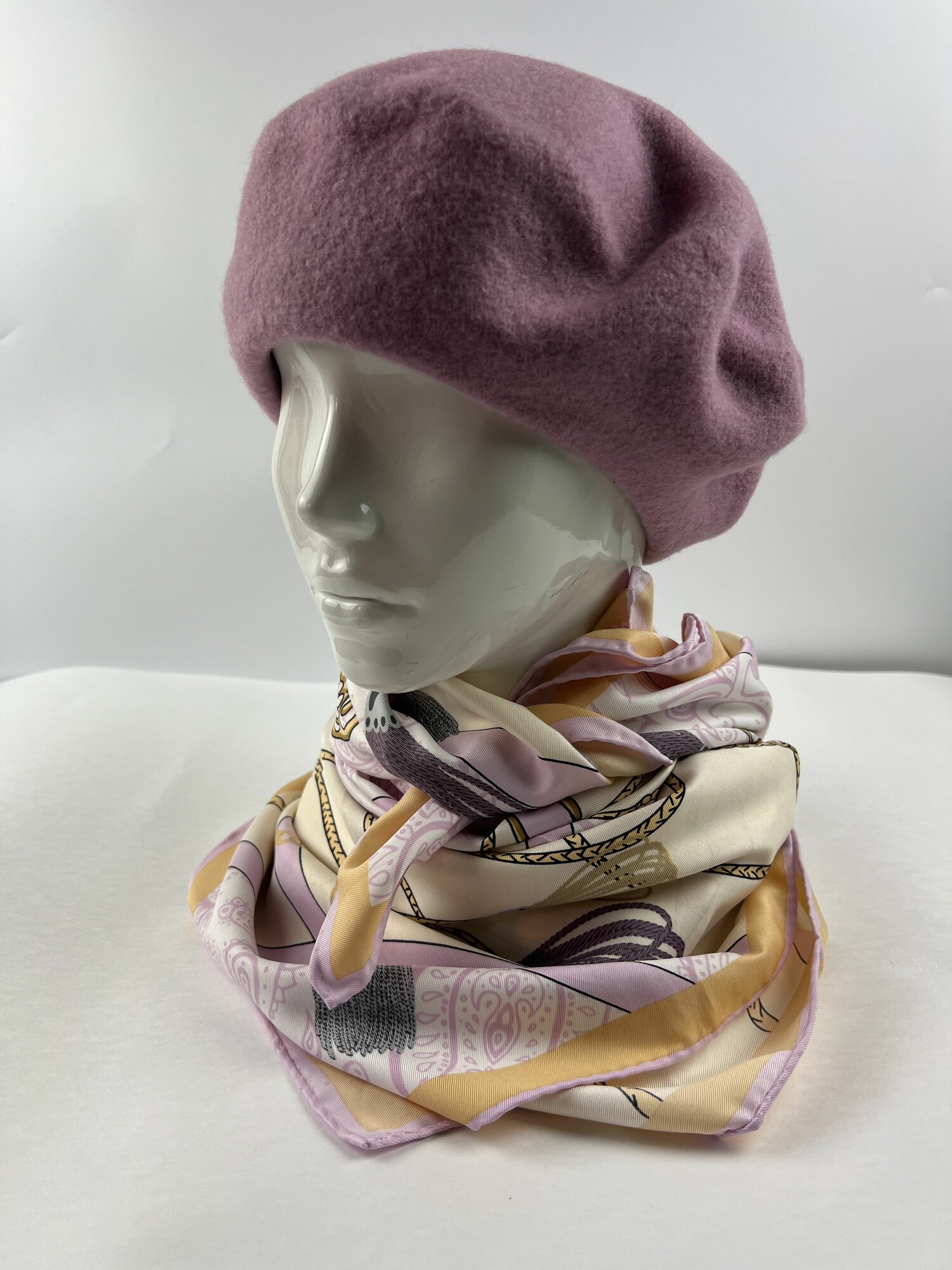 Берет Весна-лето 2025 для женщин