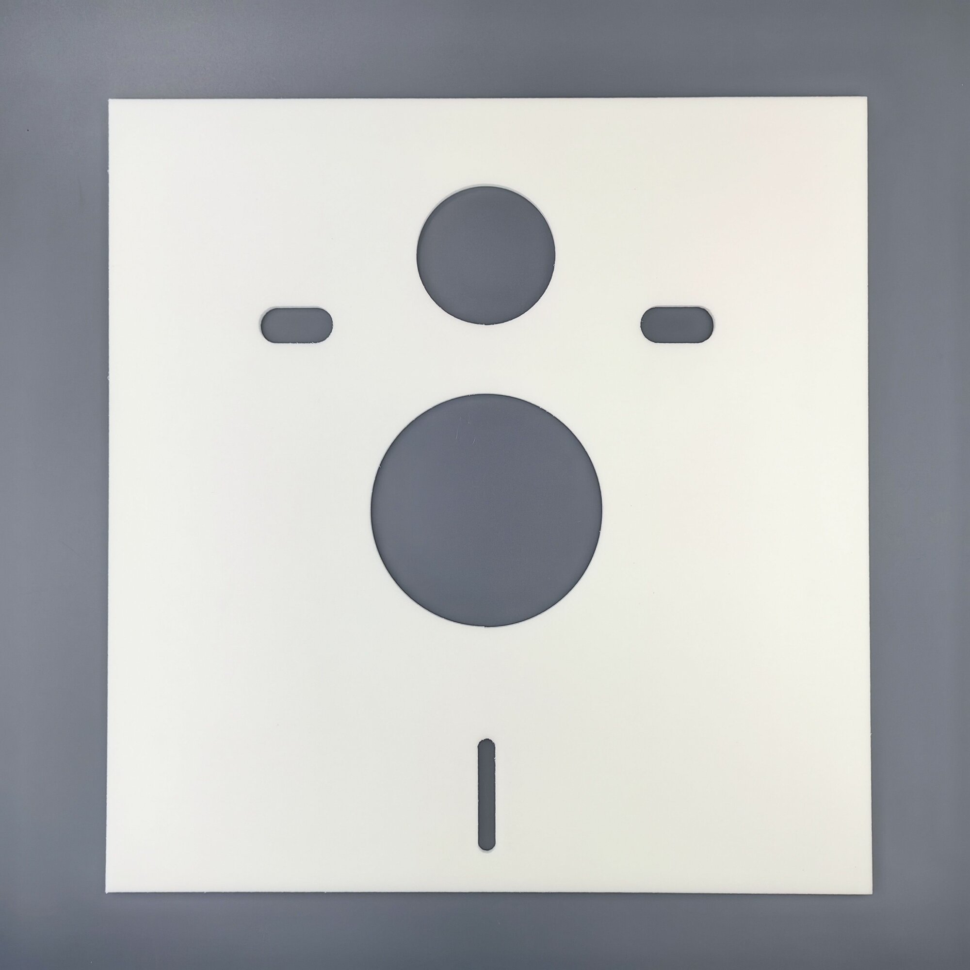 Прокладка изолон для подвесного унитаза или биде с отверстиями HG 420х400х5 мм