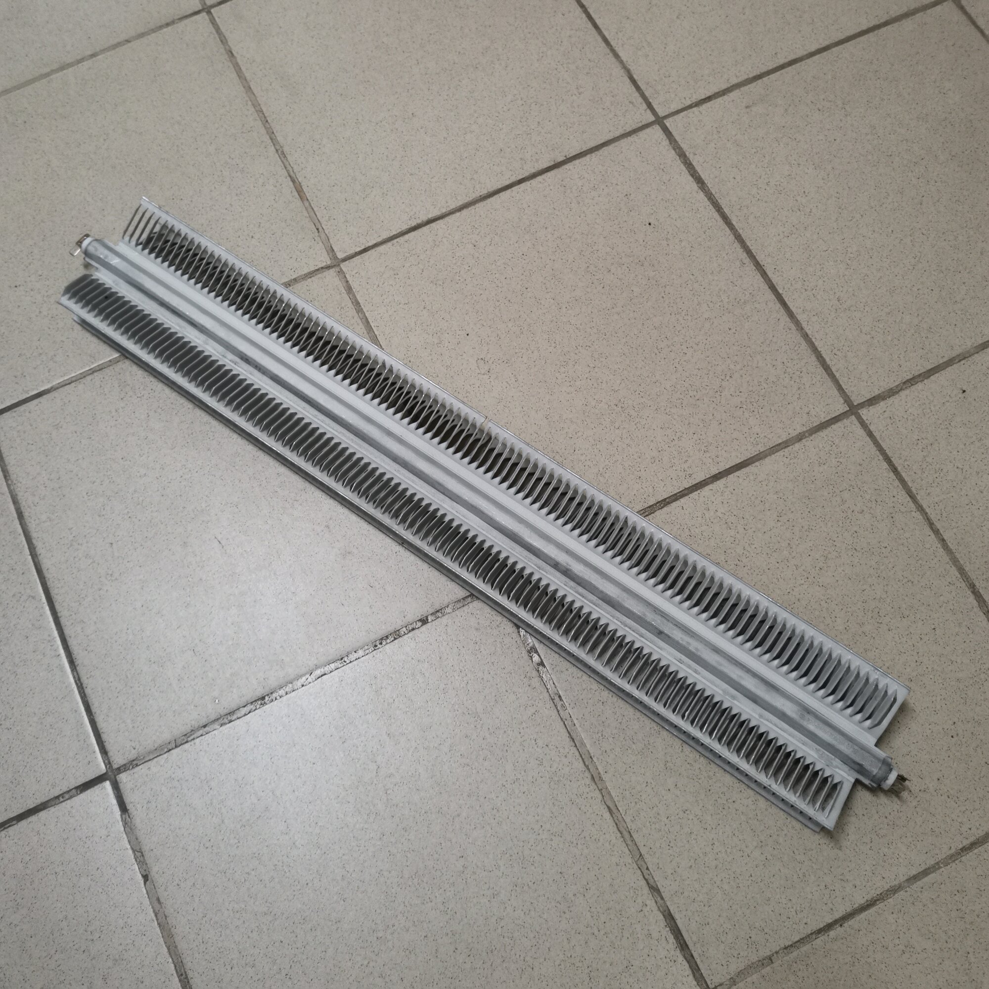 ТЭН Конвектора X-образный 2000Вт/220В (серия RE VE) NCA20