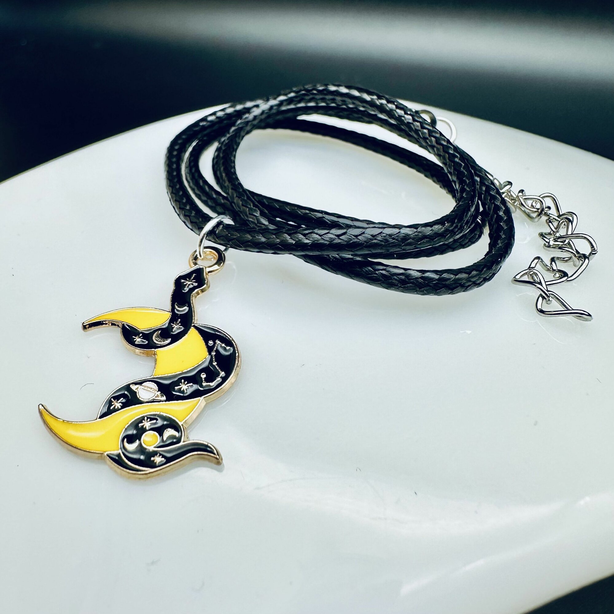 Чокер, эмаль