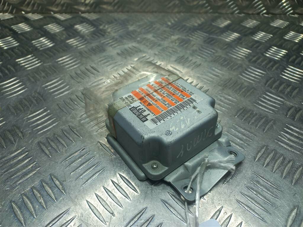 Блок управления SRS (AIR BAG) Б/У для SUZUKI JIMNY III рестайлинг (2005—2012) 3891076JD0