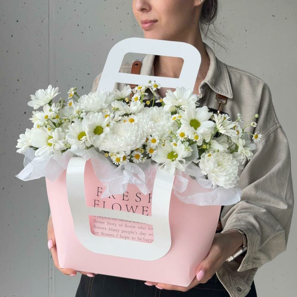 Сумочка с ромашкой и хризантемой