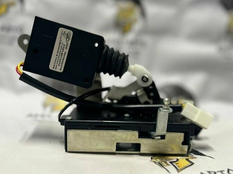 Замок двери Шевроле Нива ВАЗ 2123 задний левый с электроприводом