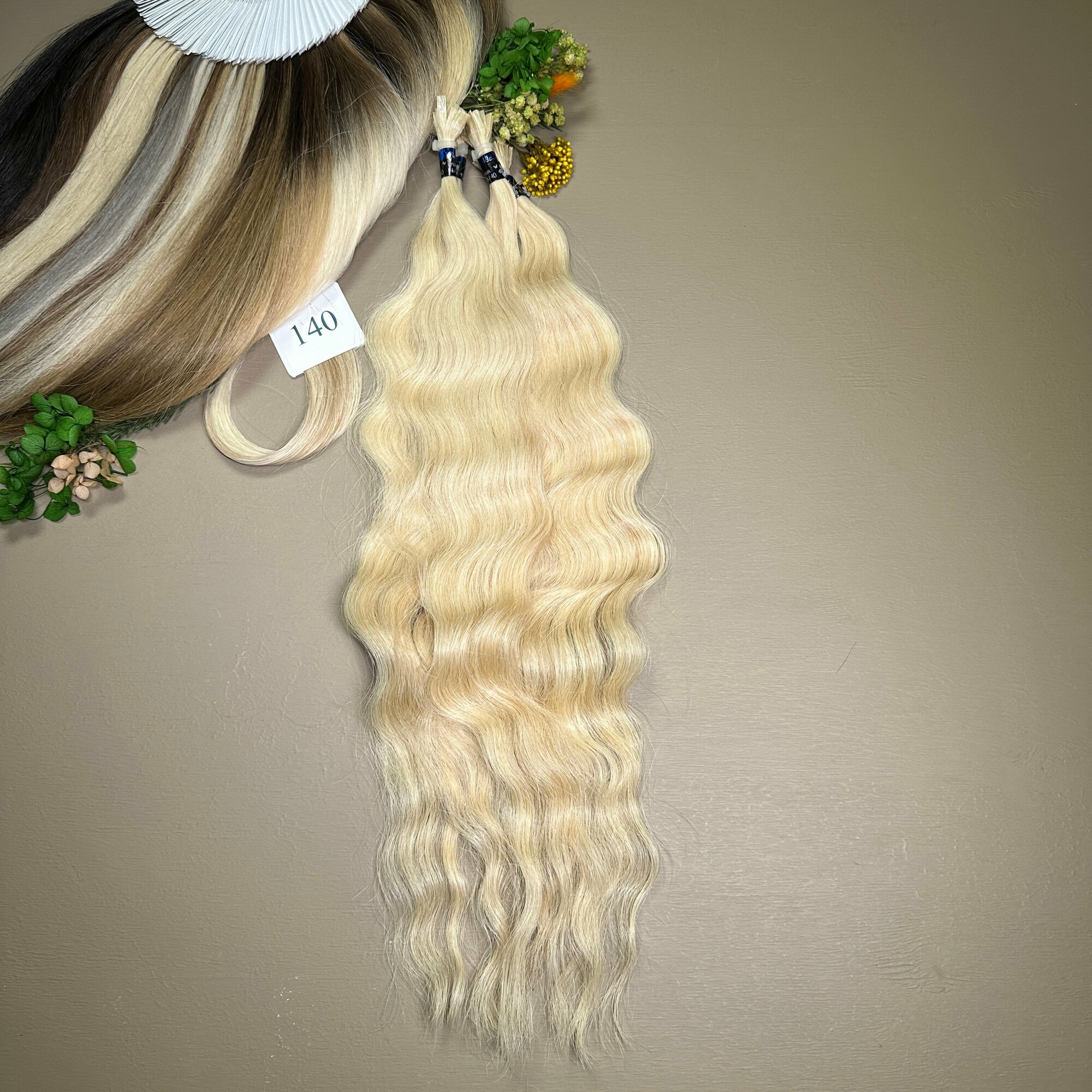 Волосы кудри славянские Belli Capelli на классической капсуле 45-50см №140 (25 капсул)