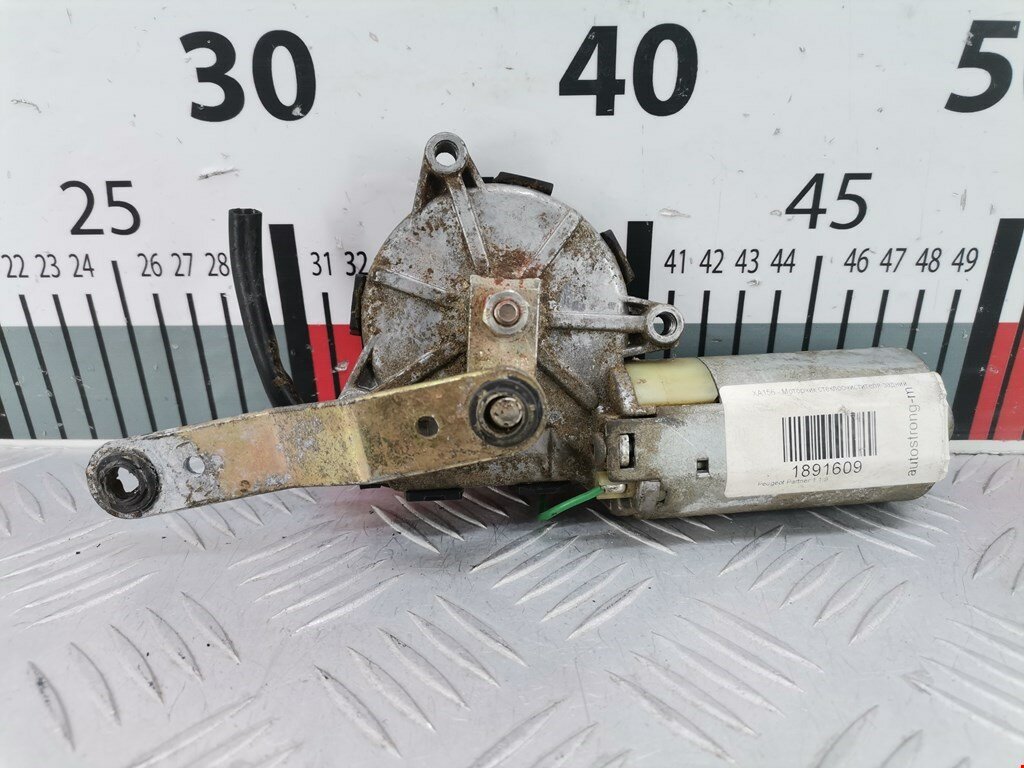 Моторчик стеклоочистителя задний Peugeot Partner 1 6405N4 арт. 1891609