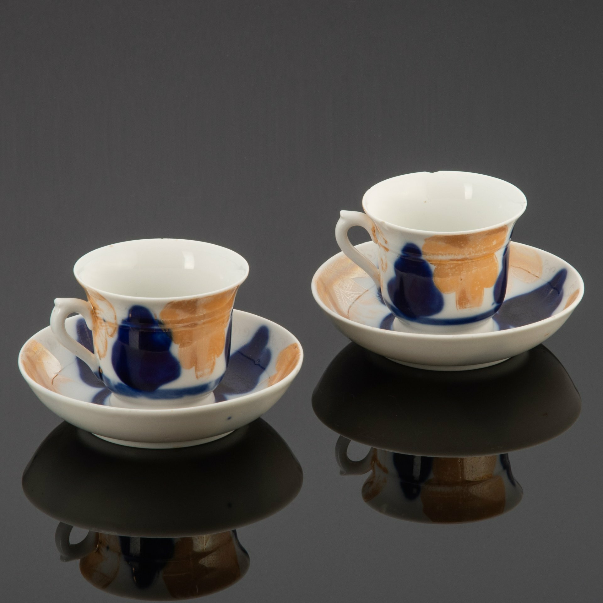 Две чайные пары с изображением листьев, фарфор, кобальт, роспись