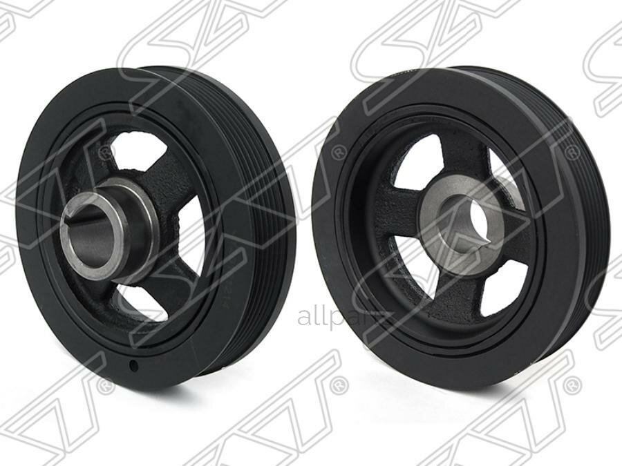 SAT ST-1104A052 Шкив коленвала MITSUBISHI ASX 10-/LANSER 07-/OUTLANDER 06-/DELICA D5 07-/RVR 10-/PEUGEOT 4007 07-