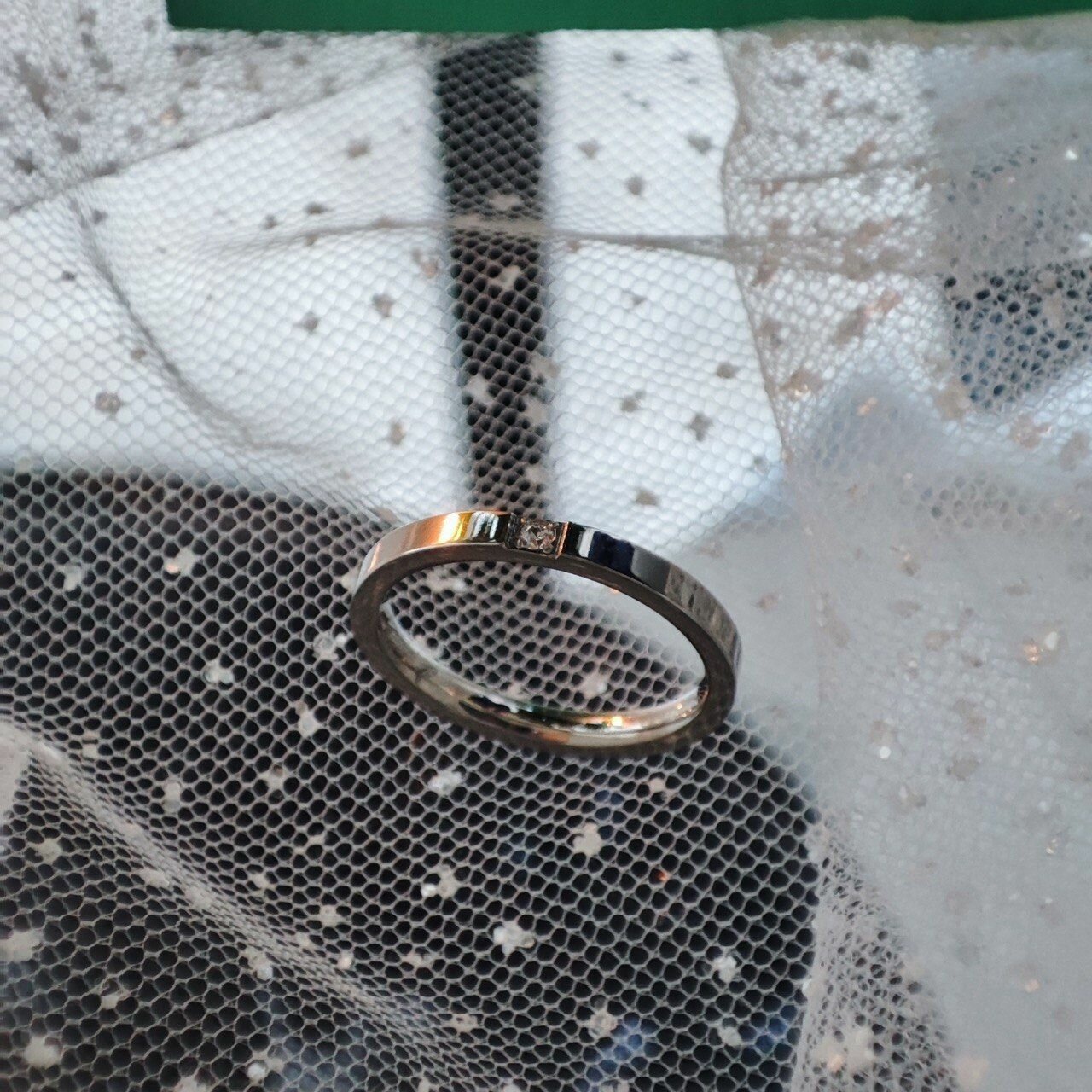 Кольцо помолвочное, фианит, искусственный камень