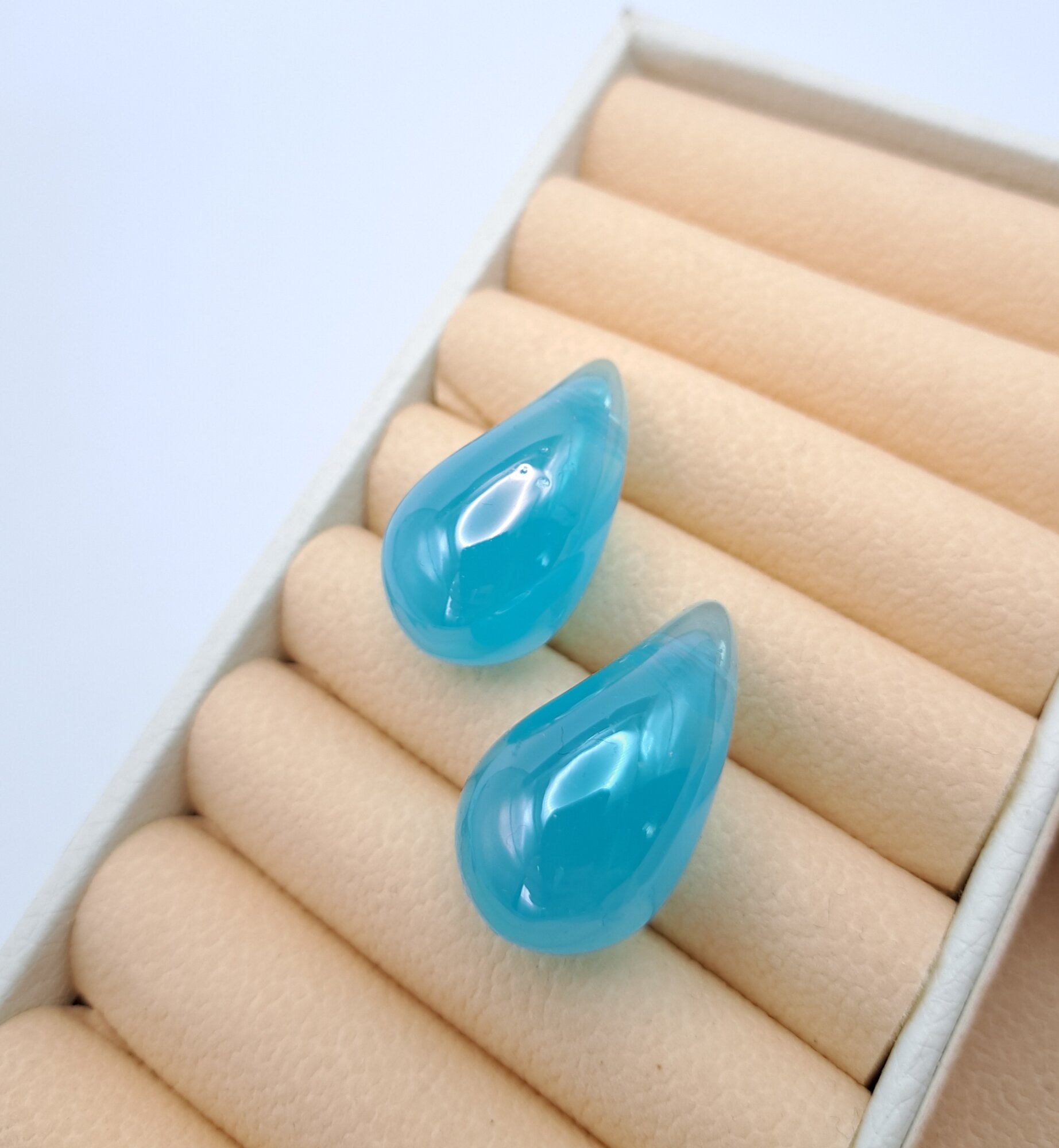 Серьги пусеты