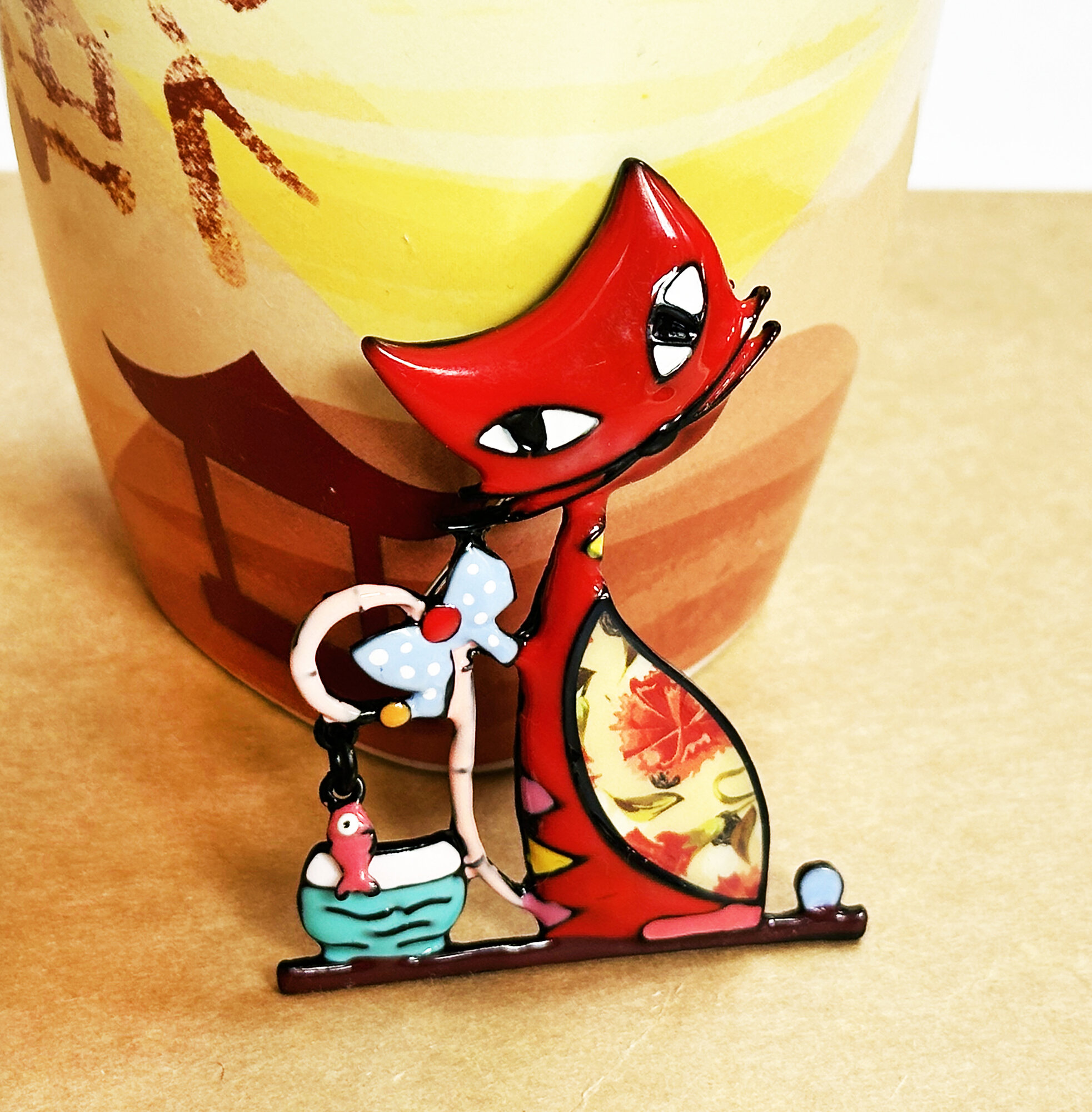 Брошь, эмаль