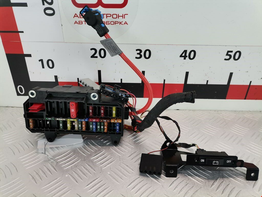 Блок предохранителей BMW 7-Series (E65/E66) 61136900583 арт. 1405582