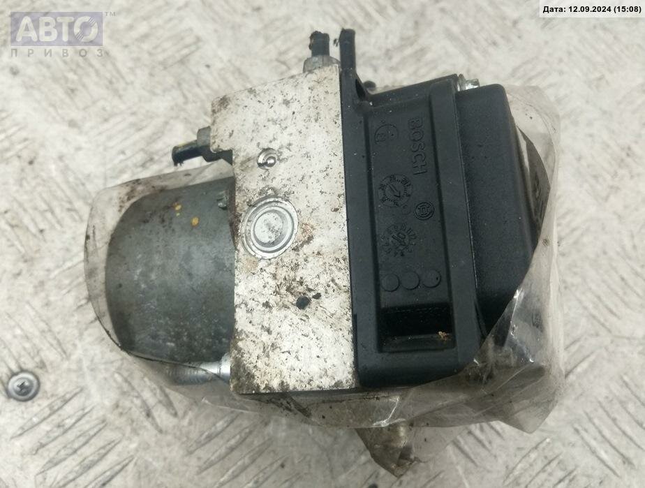 Блок ABS (Модуль АБС) Nissan Tiida