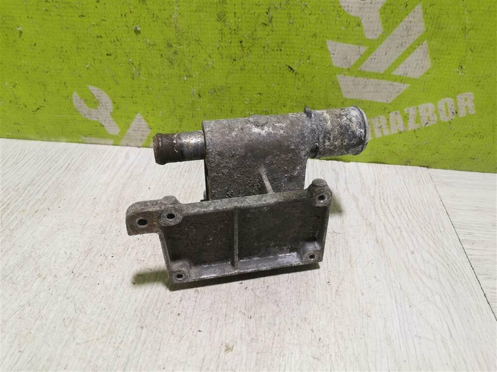 Фланец двигателя системы охлаждения Mazda Mazda 6 GG 02-07