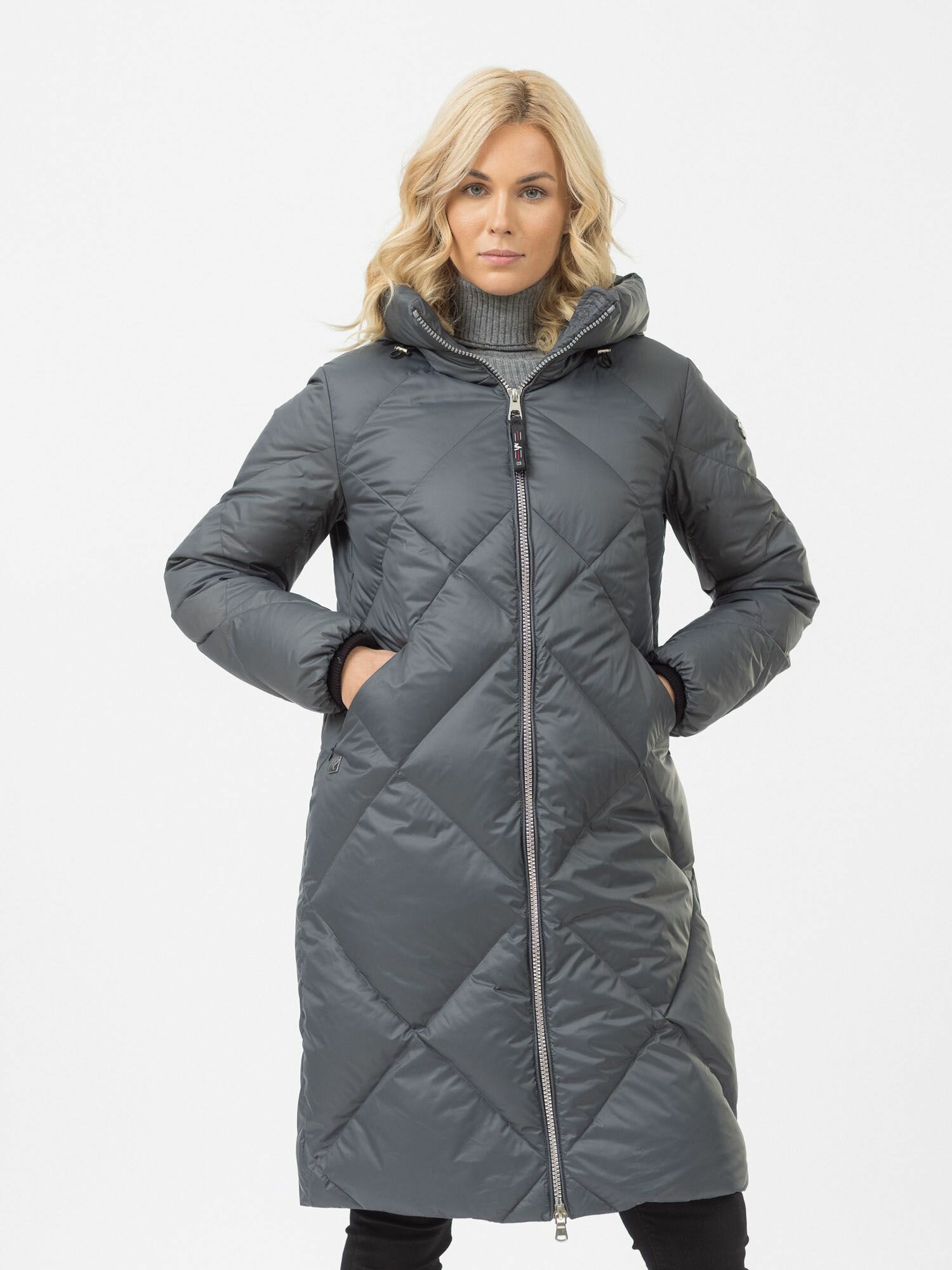 Пуховик Осень-зима 2023