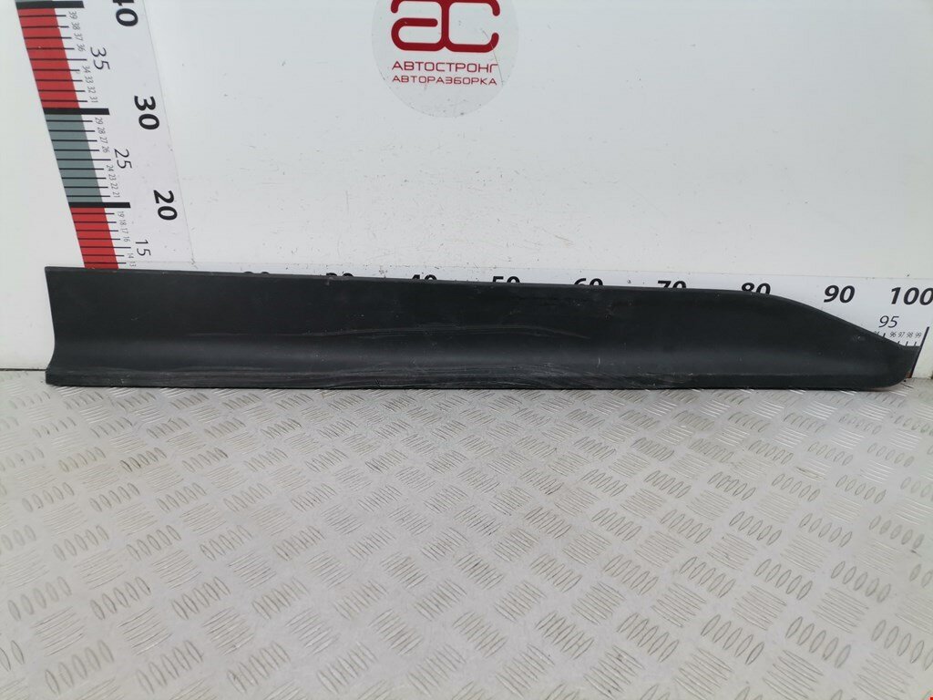 Накладка (молдинг) двери передней правой Hyundai Creta 1 87724M0000 арт. 2202595