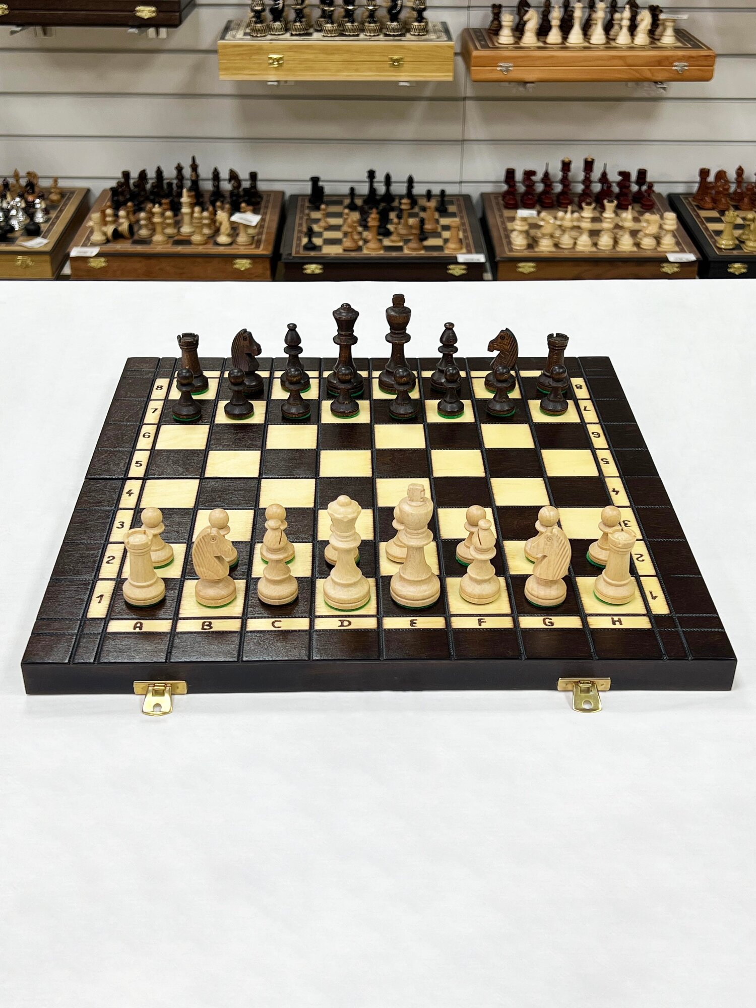 Шахматы, нарды, шашки Путешествие большие Мадон