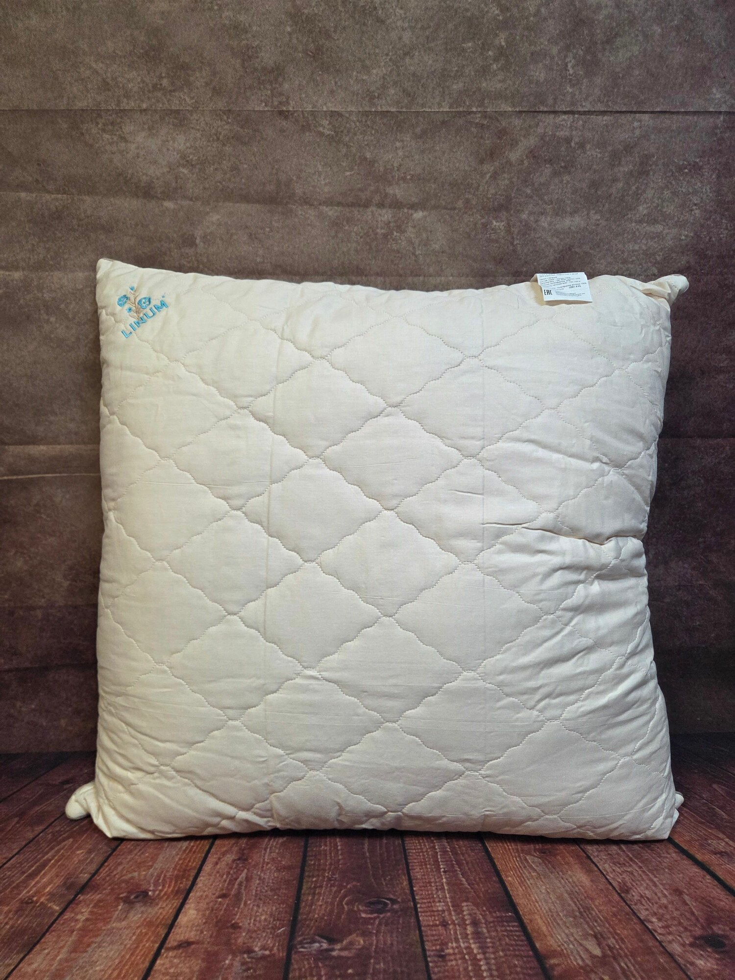 Подушка Лён стёганая 70х70 ( лён 50%, хлопок 20%, полиэфирное волокно 30%)