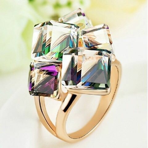 Кольцо, кристаллы Swarovski