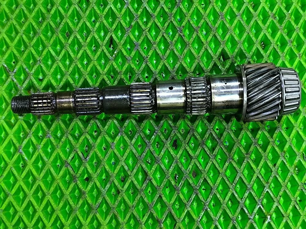 вторичный вал Шевроле Авео 1,2 16кл 96659301