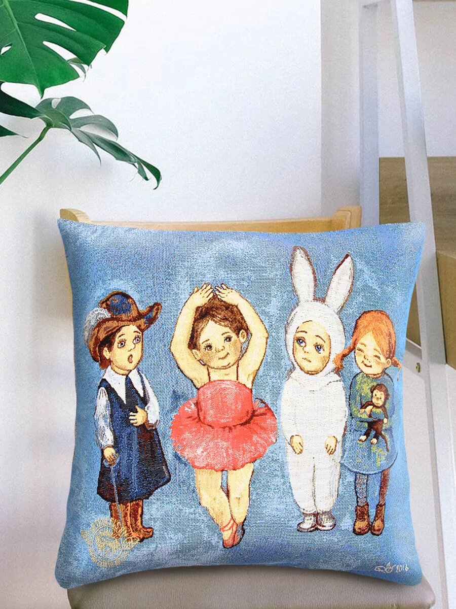 Гобеленовая наволочка 45х45 см. автор Нино Чакветадзе