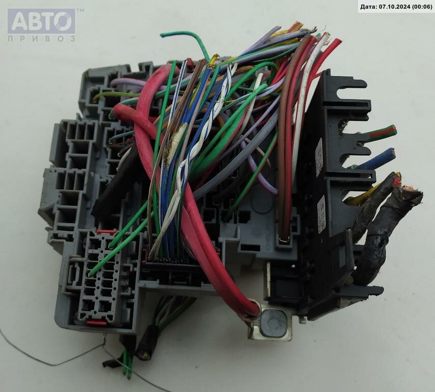 Блок предохранителей Ford S-Max