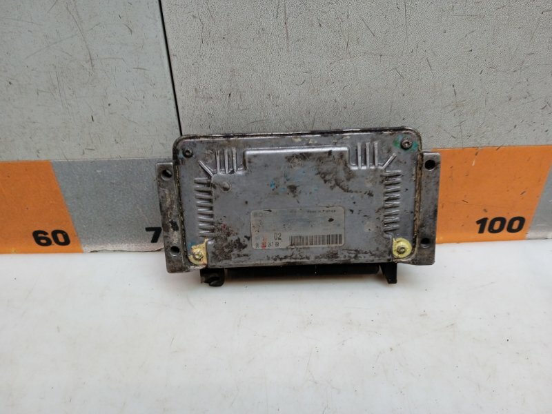 Б/У блок управления ДВС, мозги, 1.4 Пежо 206 Блок управления двигателем Peugeot 206 1999 2A/C 347432 Peugeot-Citroen арт. 9...