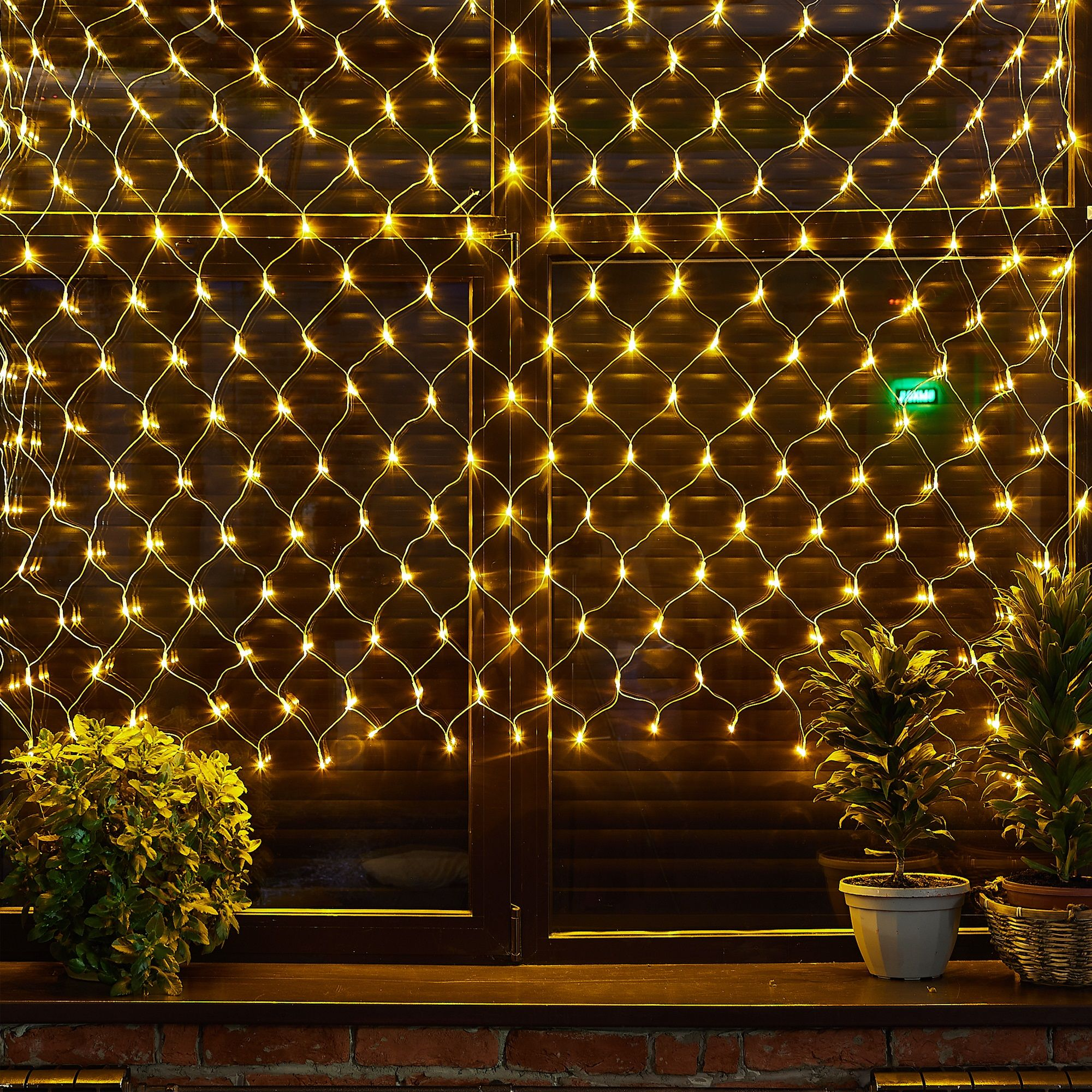 Гирлянда Uniel / Юниэль ULD-N2520-240/DTA YELLOW Сетка с контроллером, пластик, 240 световых точек желтый, IP20, 2.5х2м / новогодние украшения для декора дома