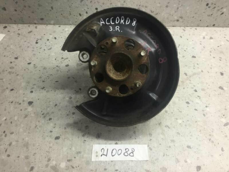 Кулак поворотный задний правый Honda Accord 8 CU 2008-2013 кат.номер: 52210TL0G50 42200TA0A51