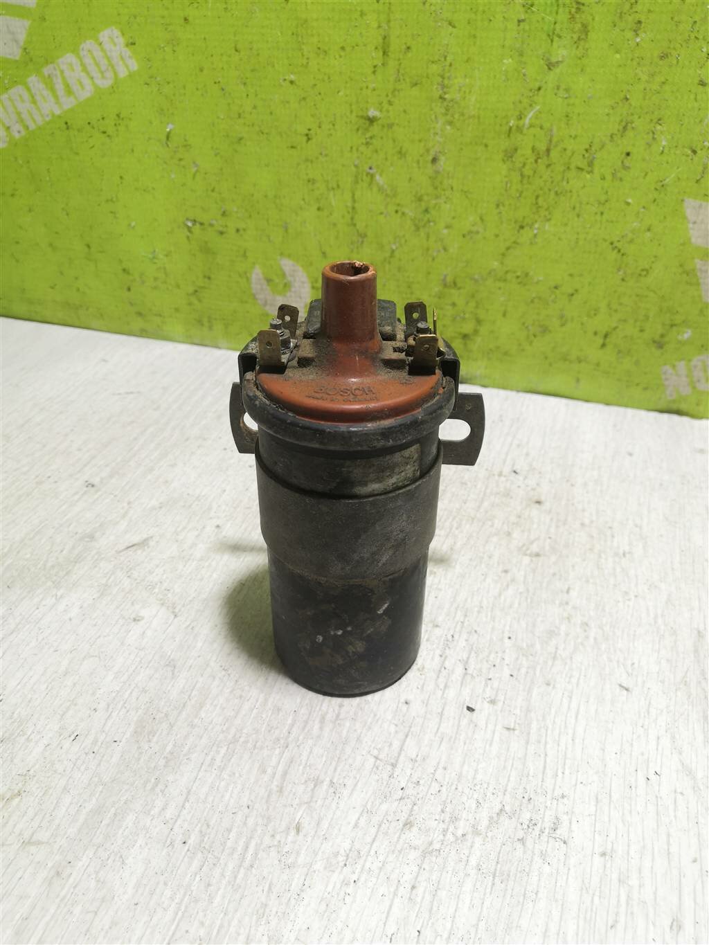 Катушка зажигания Audi 80 B2 80-86