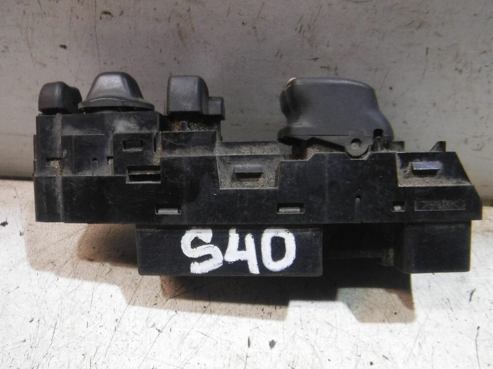 Блок управления стеклоподъемниками Volvo S40 30889751