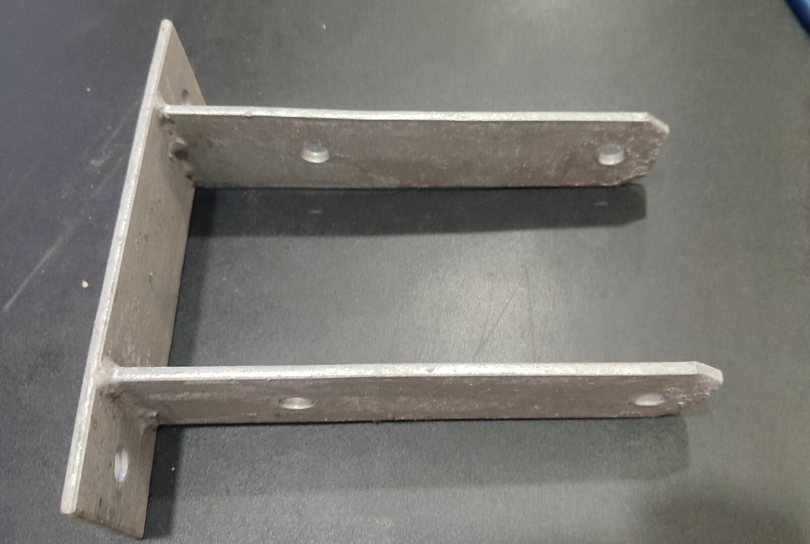 Основание столба тип ТT 101x200x190мм