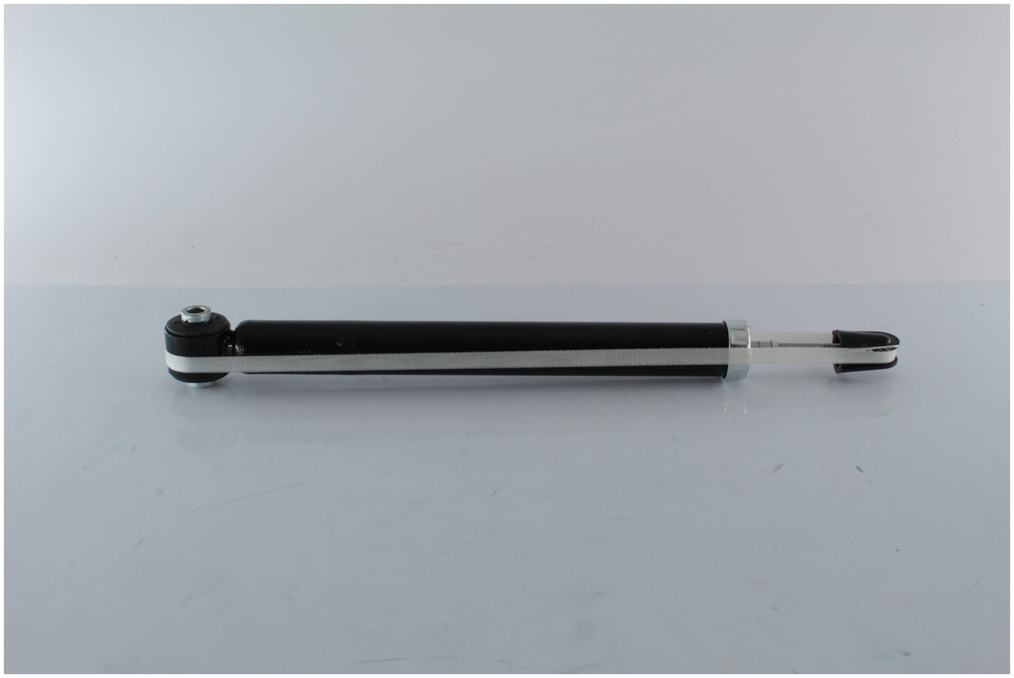 Стойка задняя газовая (все года) Hyundai Getz (Click 2002.4 - 2011) / Хендай Гетз / Клик 553101C000