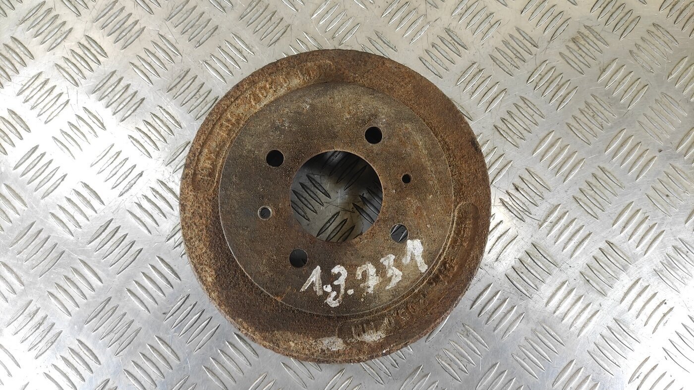 Барабан тормозной MITSUBISHI Carisma 2000 2003 MB699291