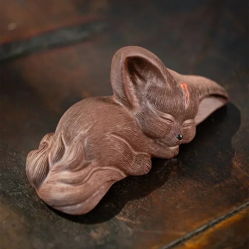 Фигурка лисы из глины, цвет B