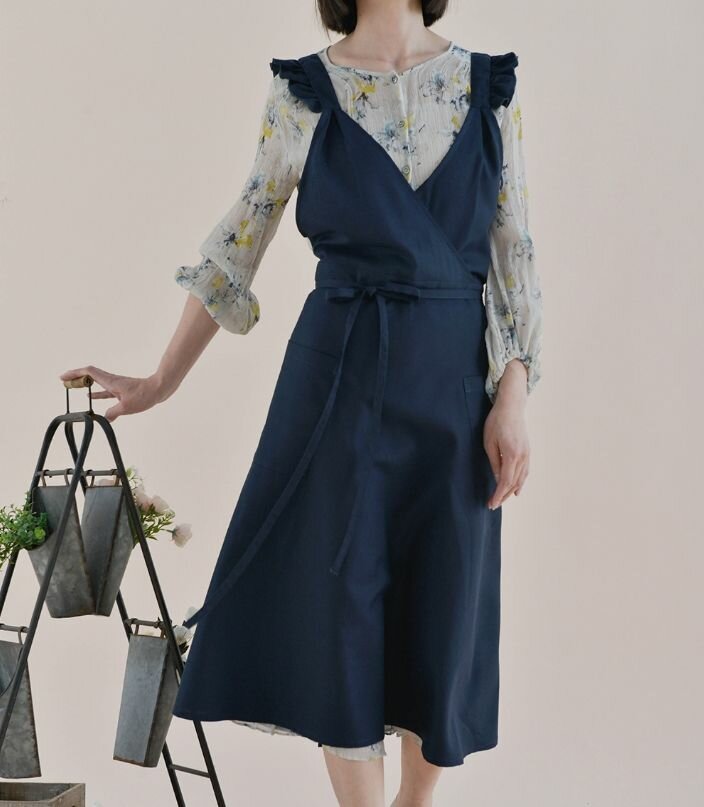 Джинсовый фартук водоотталкивающий для официанта бармена бариста / парикмахера продавца повара / кондитера флориста кухонный рабочий