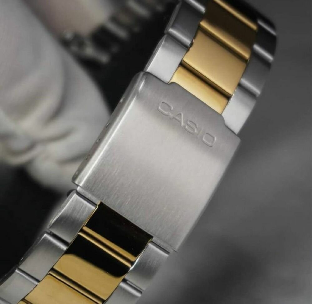 Наручные часы CASIO — фото 1