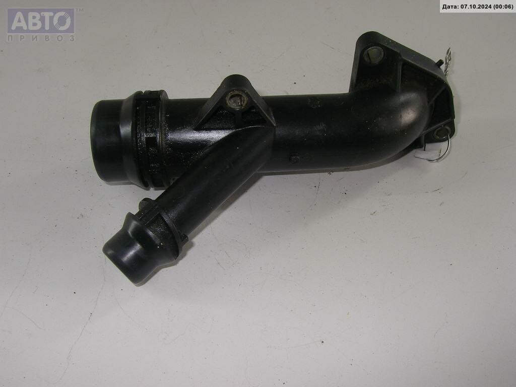 Фланец (тройник) системы охлаждения BMW 3 E46 (1998-2006)