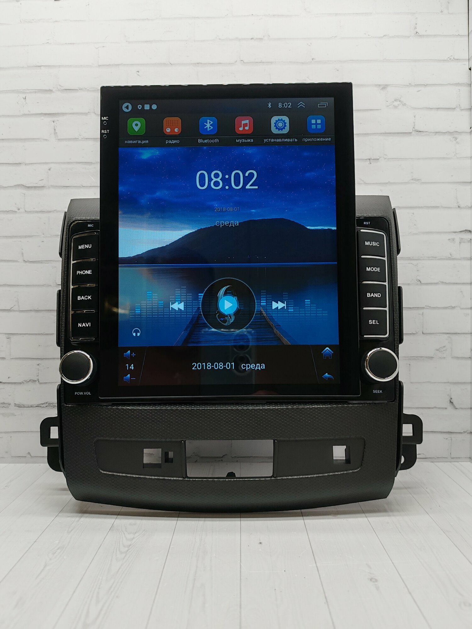 Магнитола андроид Tesla для Mitsubishi Outlander XL, Peugeot 4007/8-ядер/4+64гб/sim-карта/для системы звука ROCKFORD